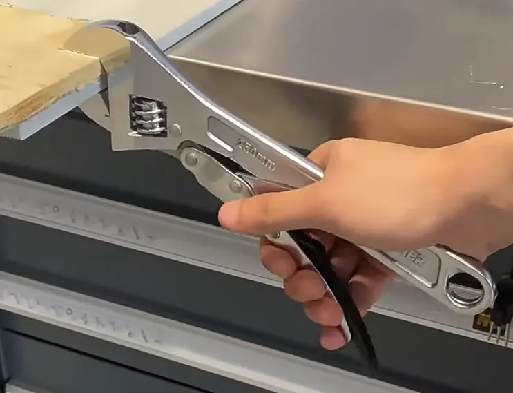 Maxpower locking adjustable wrench is a high-quality and versatile tool ...